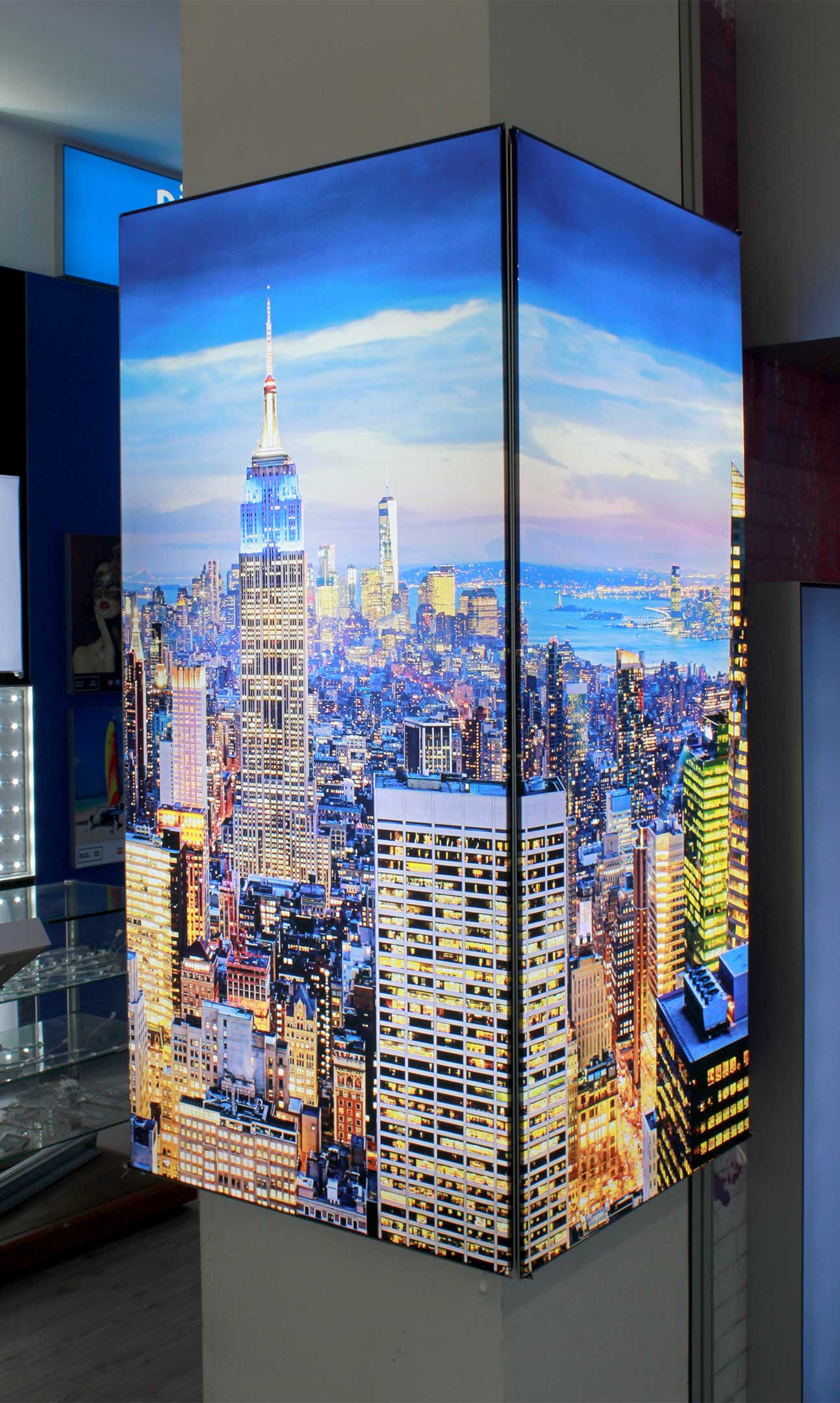 Showroom | Ledu | Lightbox & Led Display Sistemleri | Alüminyum Profil